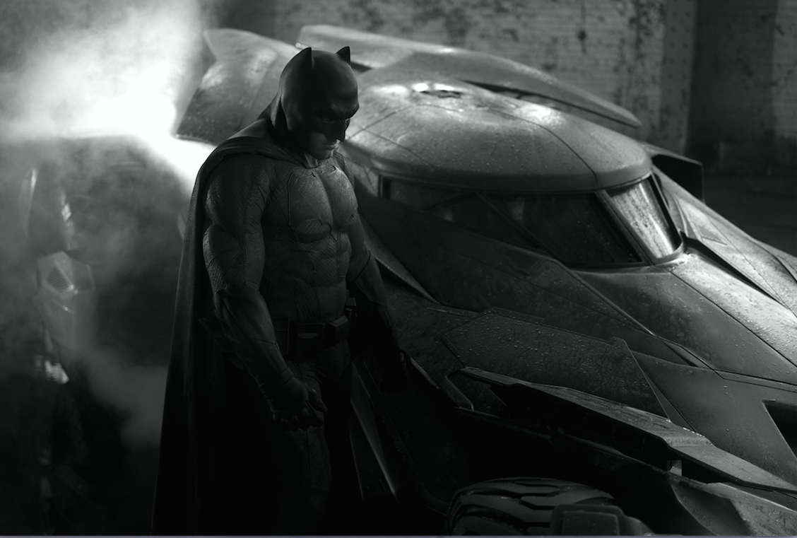Batman Shocks Superman in Final Batman v Superman Trailer - The Credits