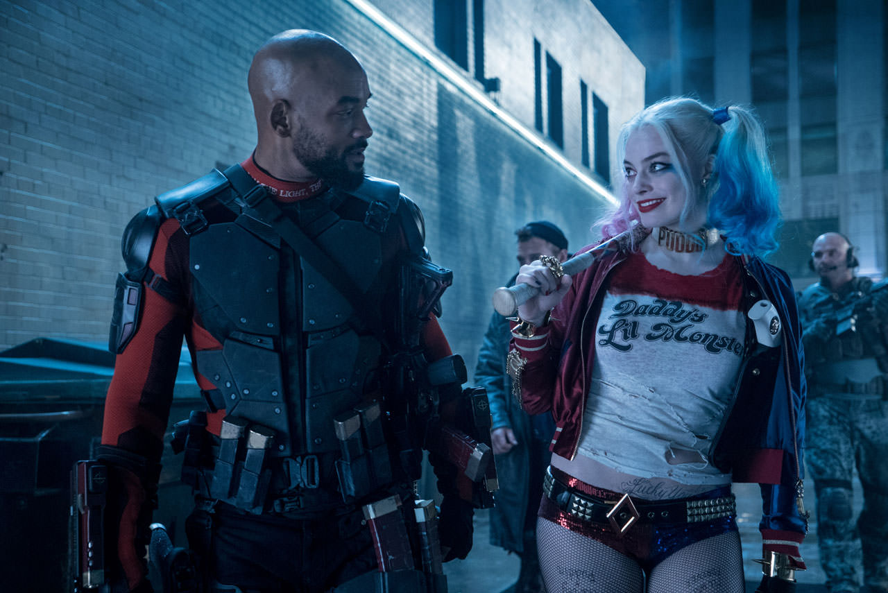 Will Smiths Deadshot Gets Extended Suicide Squad Teaser The Credits