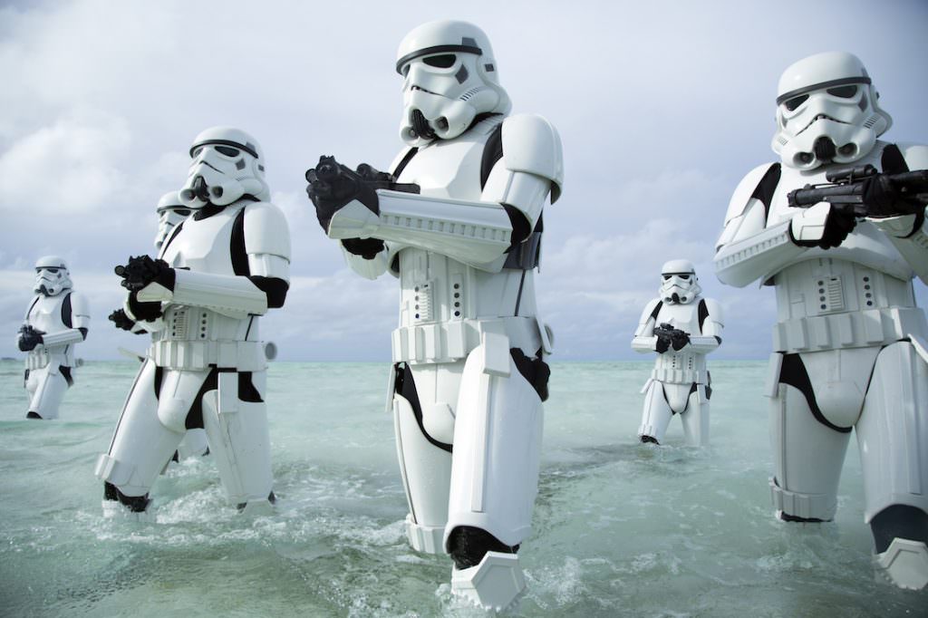 Behind-the-Scenes of Rogue One on a Deserted Island in the Maldives ...