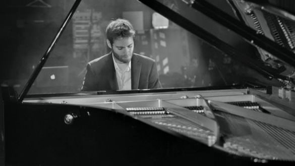 Early Man Co-composer on Collaboration & Finding The Right Caveman ...