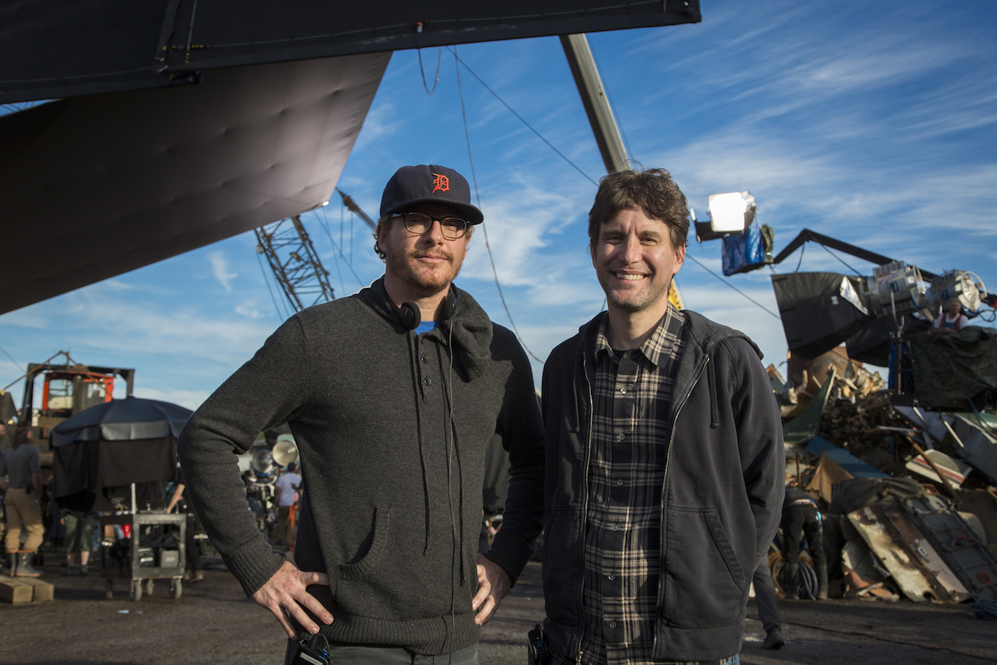 Deadpool 2's Screenwriters on Living With Wade Wilson's Voice in Their ...