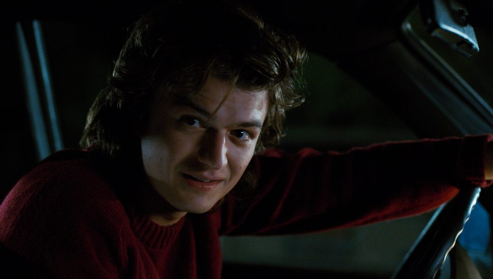 Steve Has a New Summer Job in First Stranger Things 3 Teaser - The Credits