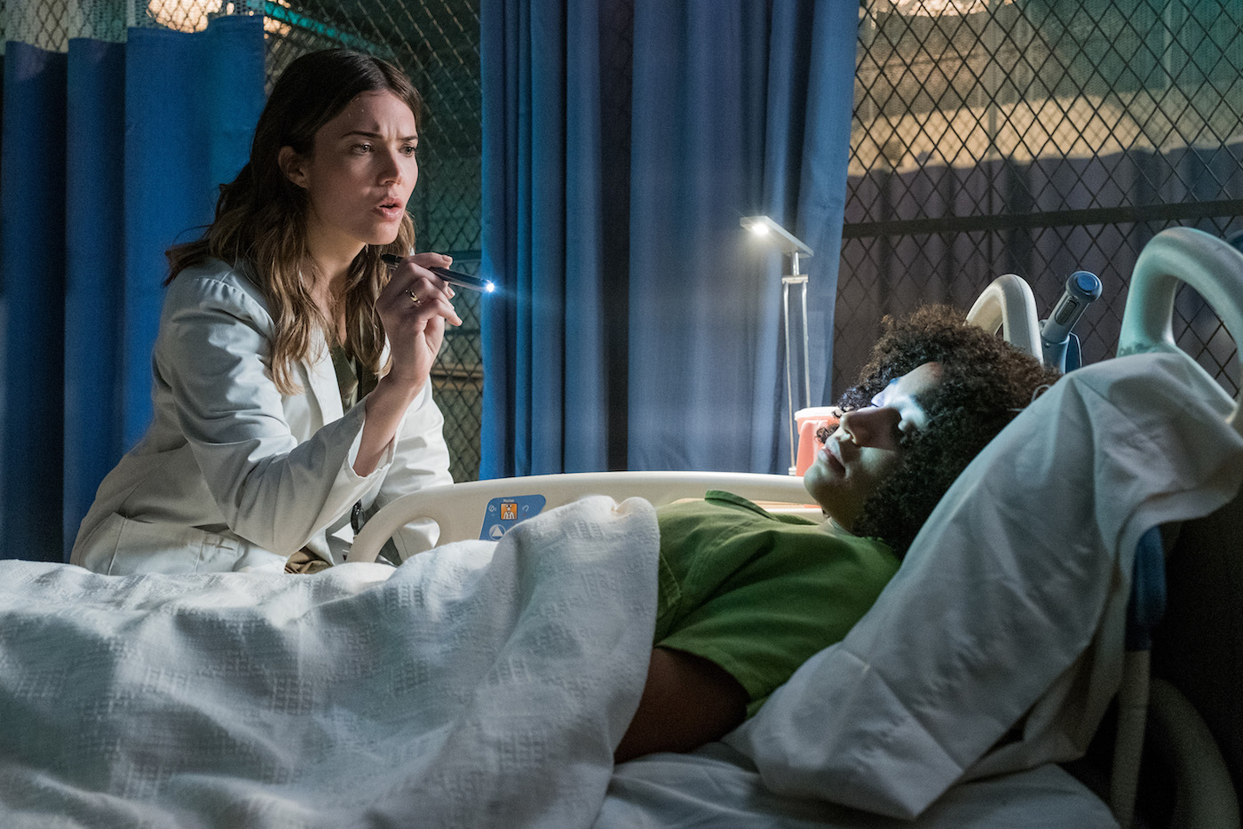 Makeup Designer Donald Mowat on The Darkest Minds' Subtle Sorcery - The ...