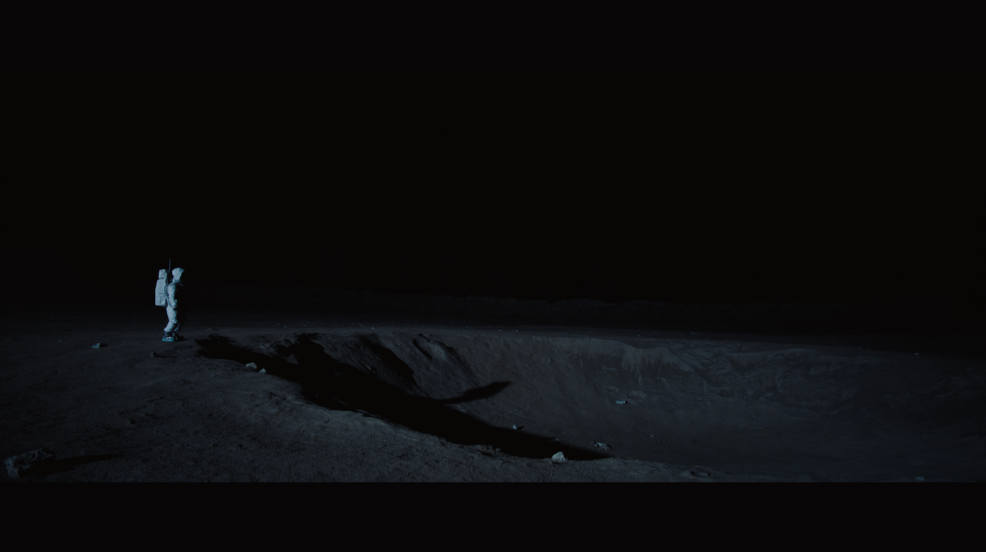 First Man's VFX Supervisor on Archival Footage, In-Camera Effects & the ...