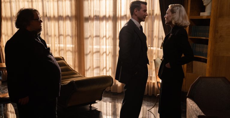 How "Nightmare Alley" Hair Designer Cliona Furey & Makeup Designer Jo ...