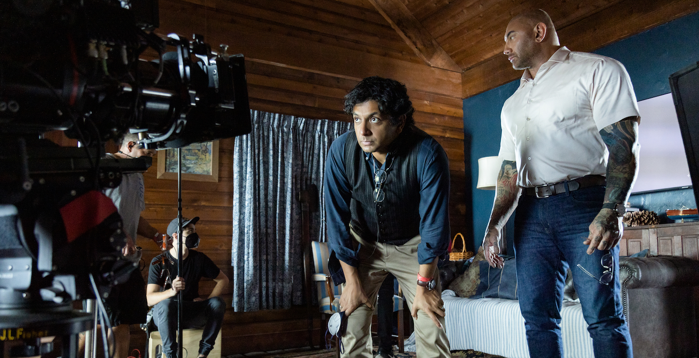 "Knock at the Cabin" VFX Supervisor Tommy Tran on Creating an ...