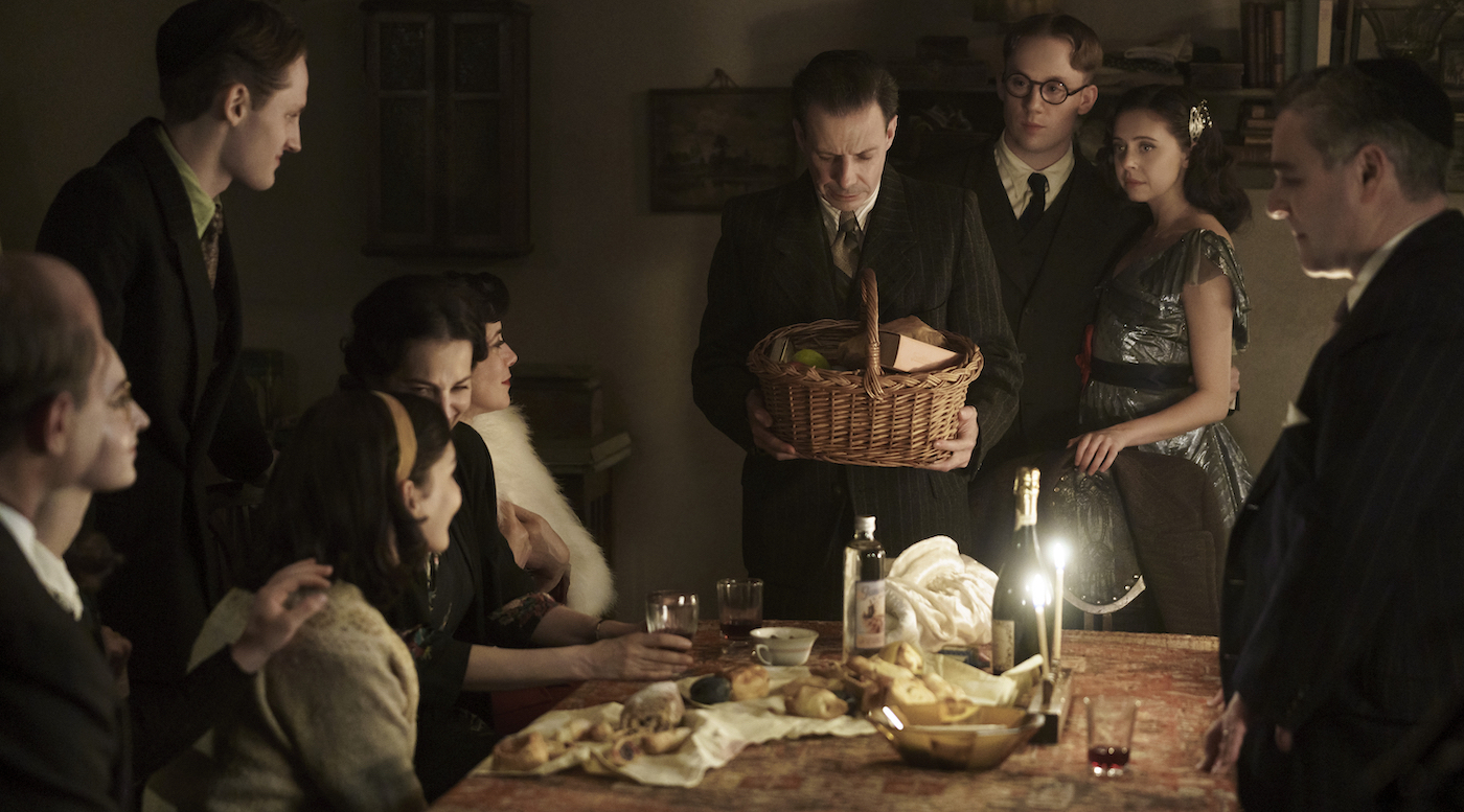 "A Small Light" Executive Producer & Director Susanna Fogel on Disney+ ...