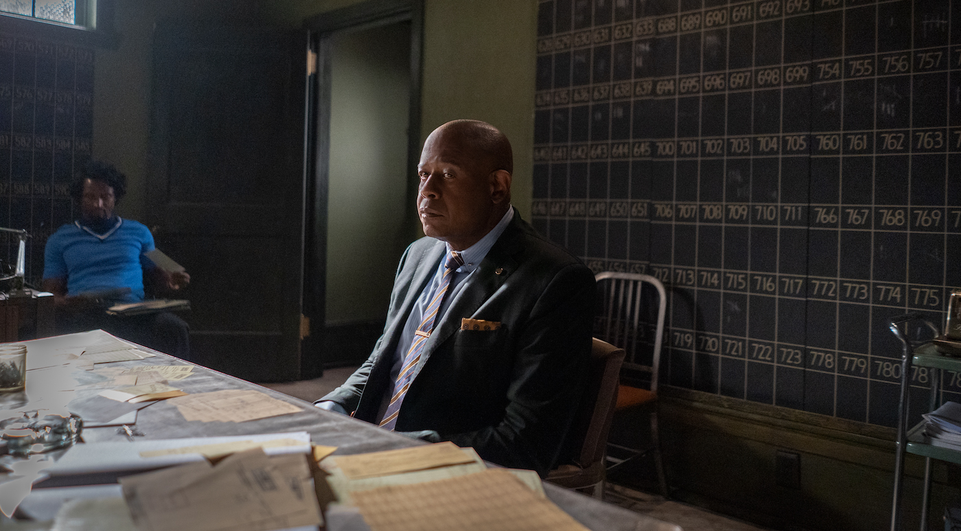 "Godfather of Harlem" Production Designer Patrick Howe on Handling ...