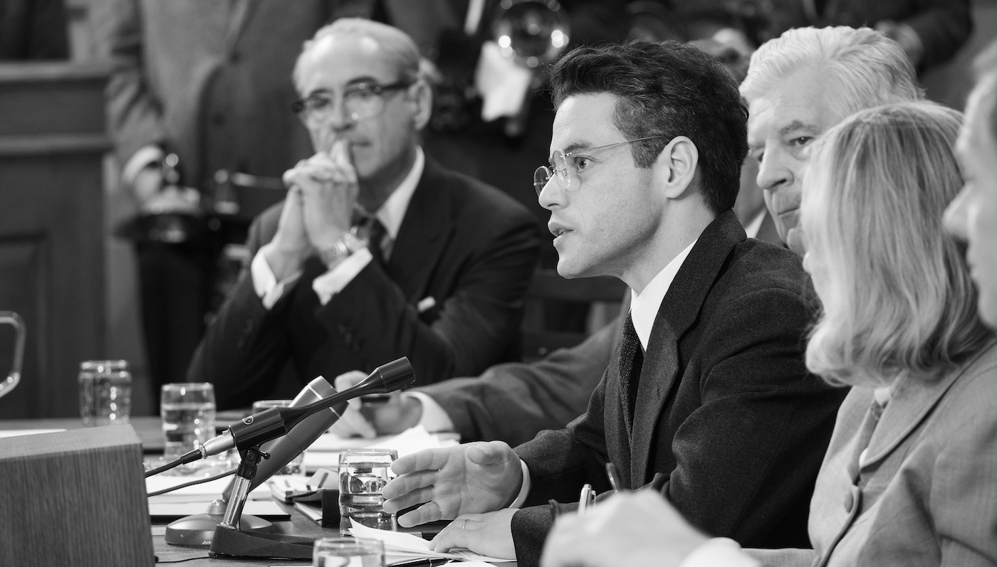 Christopher Nolan's "Oppenheimer" is the Highest-Grossing Biopic Ever - The Credits