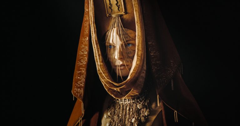 Unveiling the Bene Gesserit's Secrets With "Dune: Part Two" Costume ...