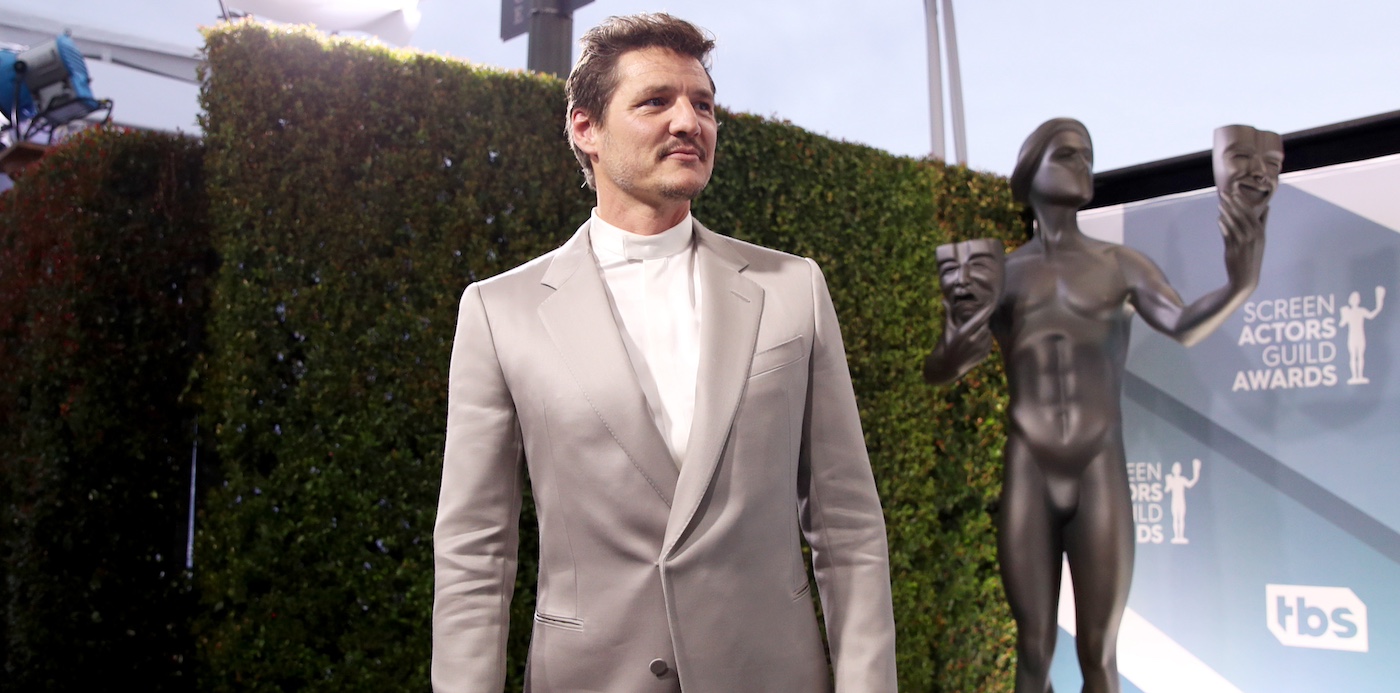 Pedro Pascal Shares First Cast Photo From "The Fantastic Four" Set - The Credits