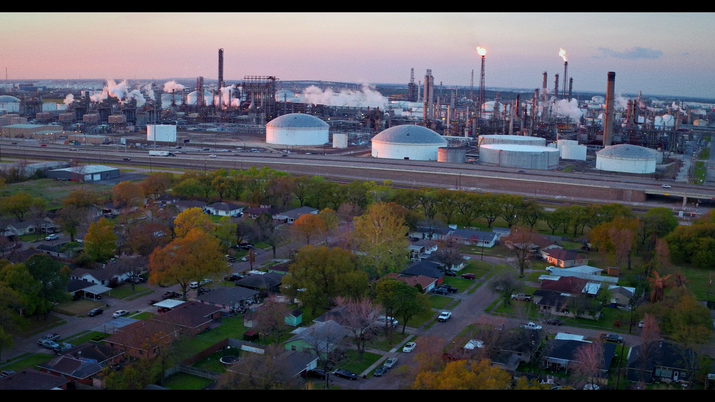 Director Alex Stapleton Gets Personal in HBO's "God Save Texas" - The ...