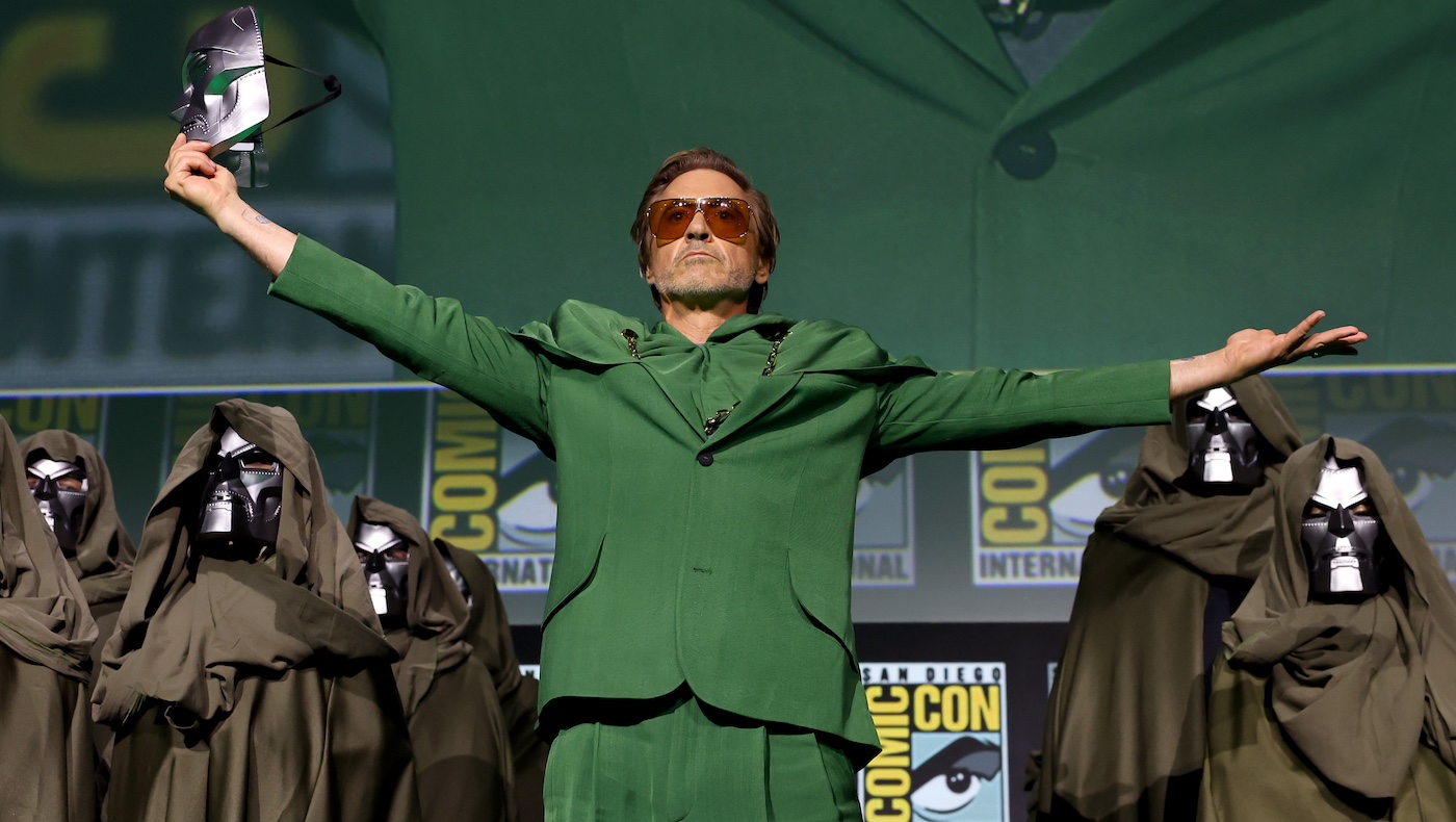 Robert Downey Jr. Returning to Marvel as Dr. Doom in Shocking Comic-Con ...