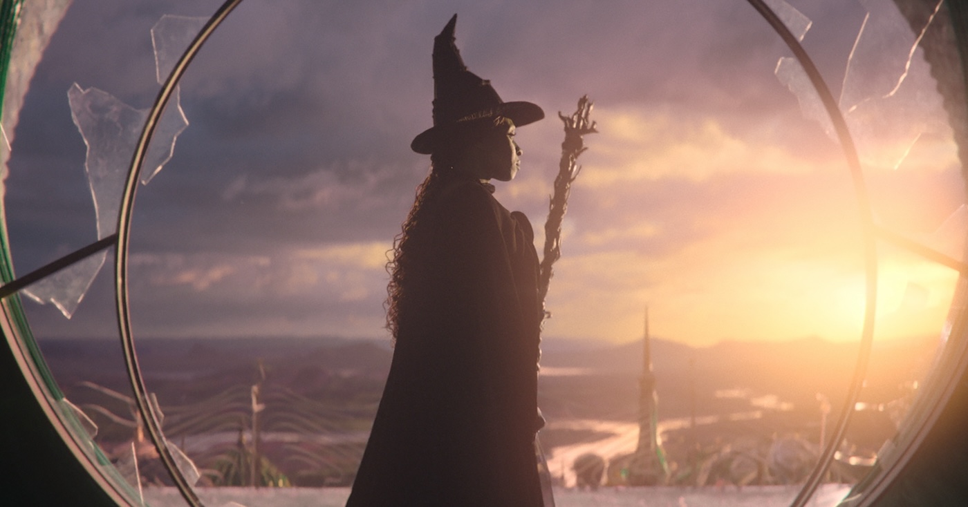 "Wicked" Casts a Spell and Causes Commotion in a Brand New Trailer ...