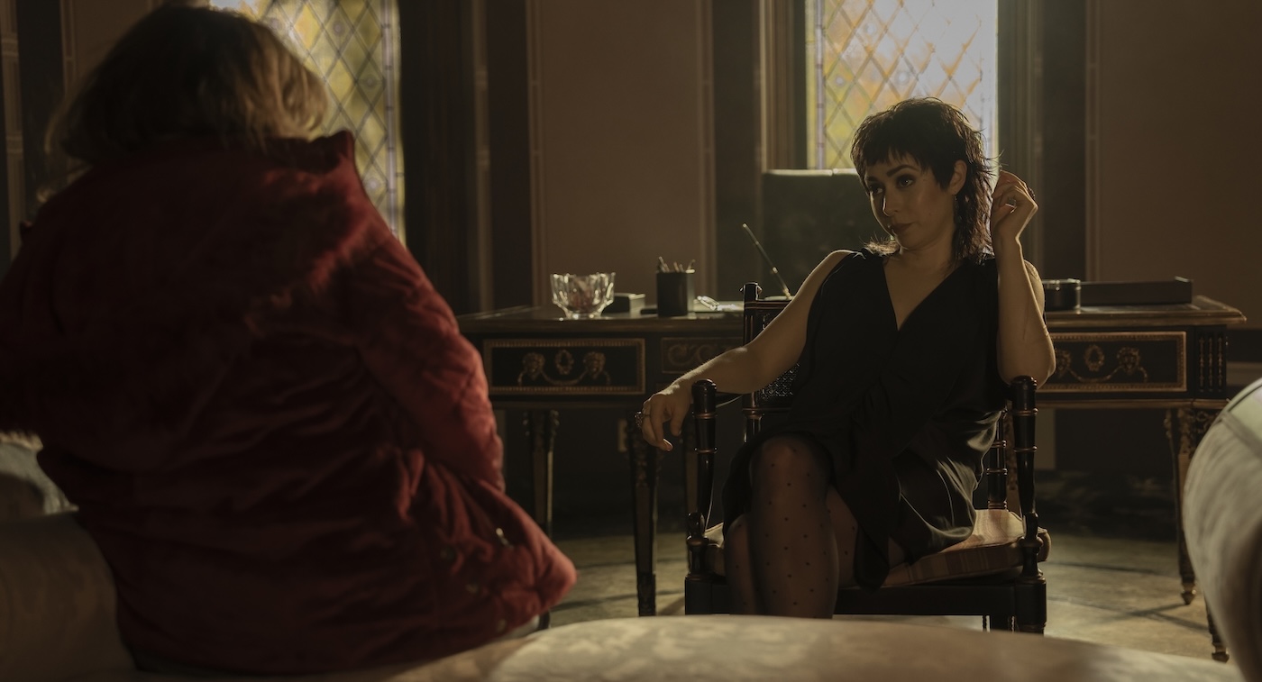 "The Penguin" Hair Department Head Brian Badie on Styling Gotham's ...