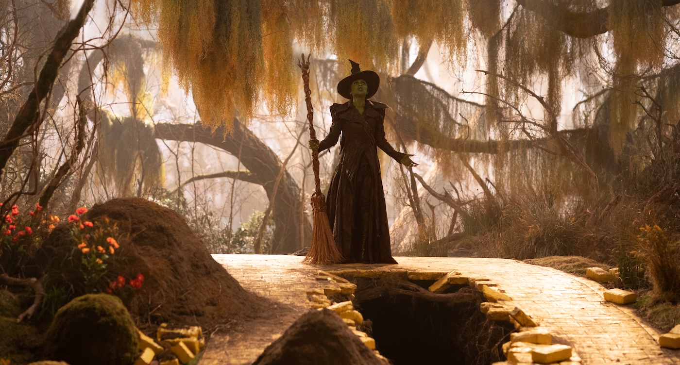 "Wicked: For Good" DP Alice Brooks on Harnessing Fire & Shadows to Forge an Unforgettable Finale ...