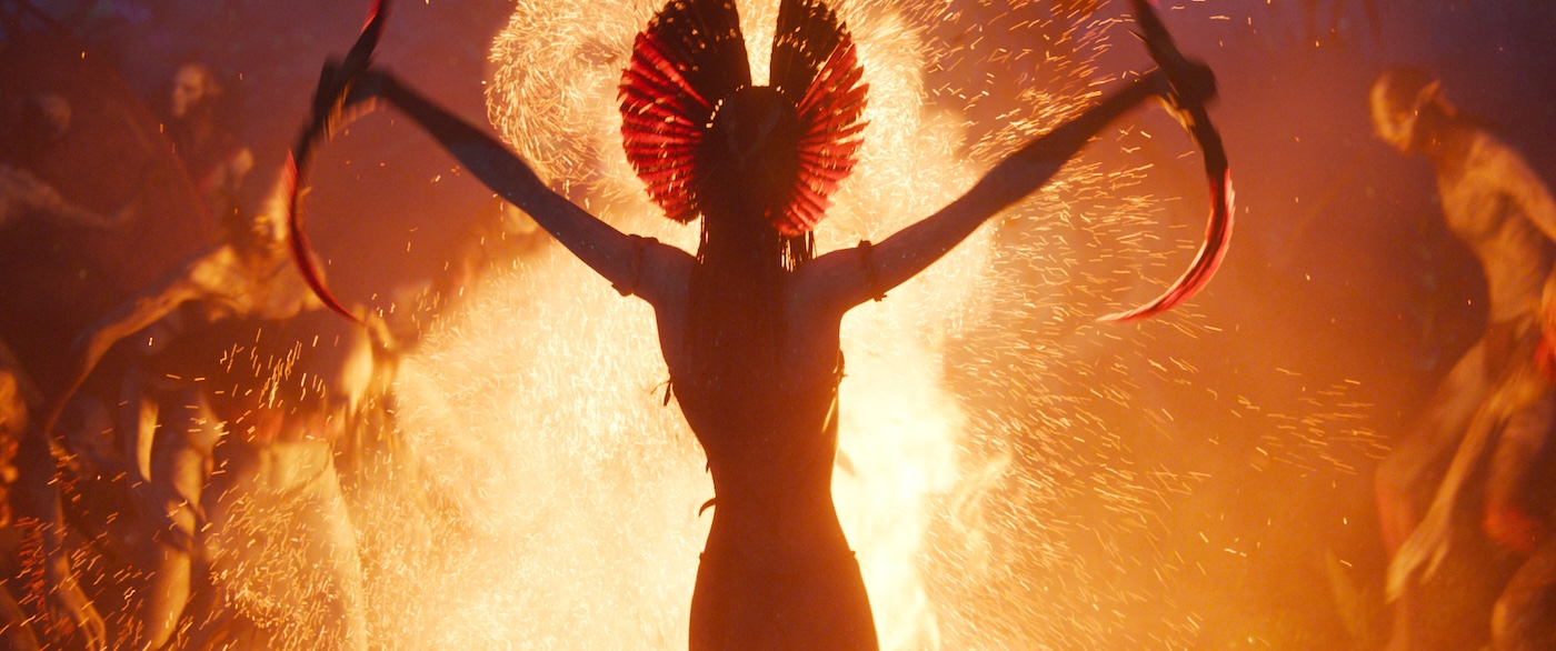 "Avatar: Fire and Ash" Reactions Hail James Cameron's Scorching ...