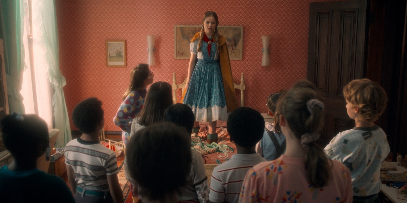 "Stranger Things" Hair Designer Sarah Hindsgaul on Wigs, Grit, and ...