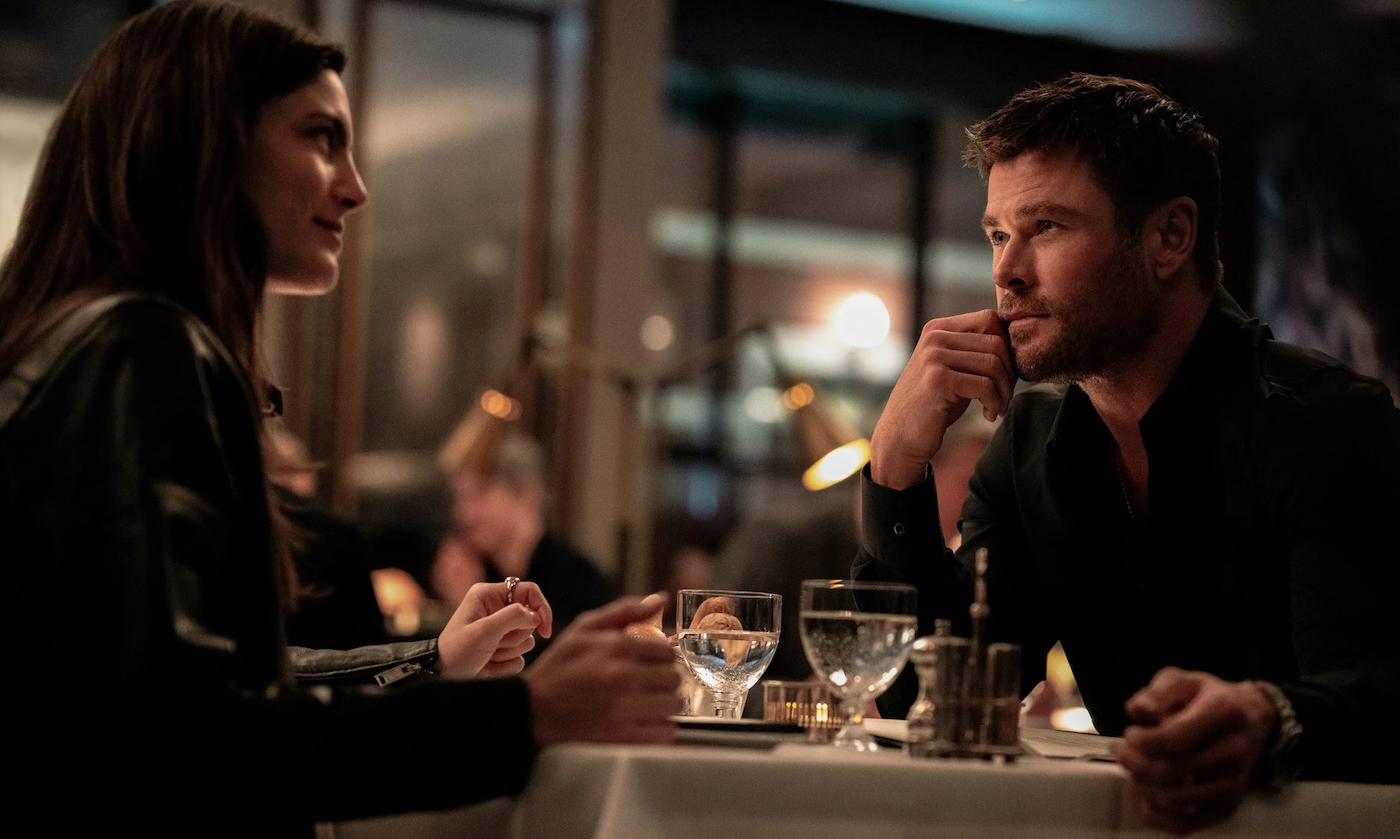 Production Designer Scott Dougan Turns Chris Hemsworth's "Crime 101 ...