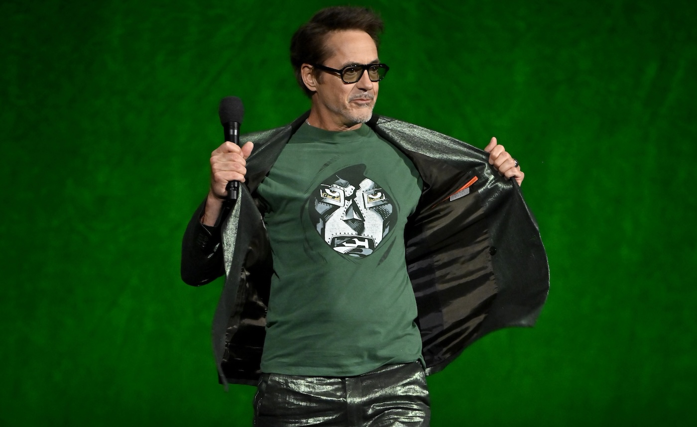 CinemaCon 2026: "Avengers: Doomsday" Trailer Reveals Robert Downey Jr ...