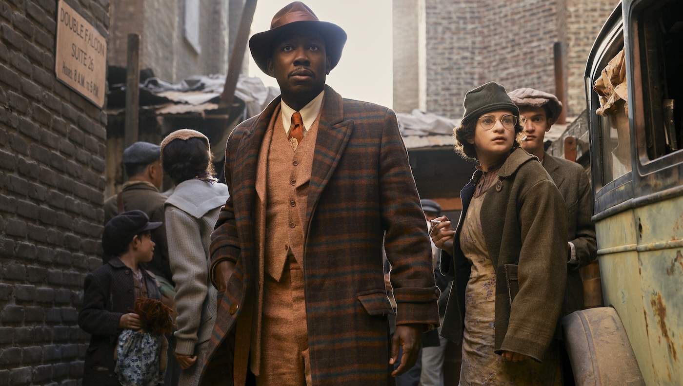 From Bogart to Bold Color: How DPs Darran Tiernan and Peter Deming ...